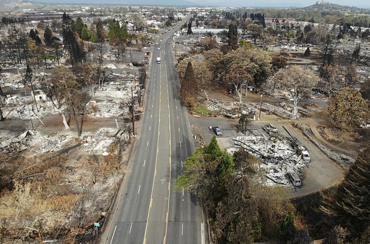 Oregon Wildfire Survivor Shares Journey of Loss and Resilience,
