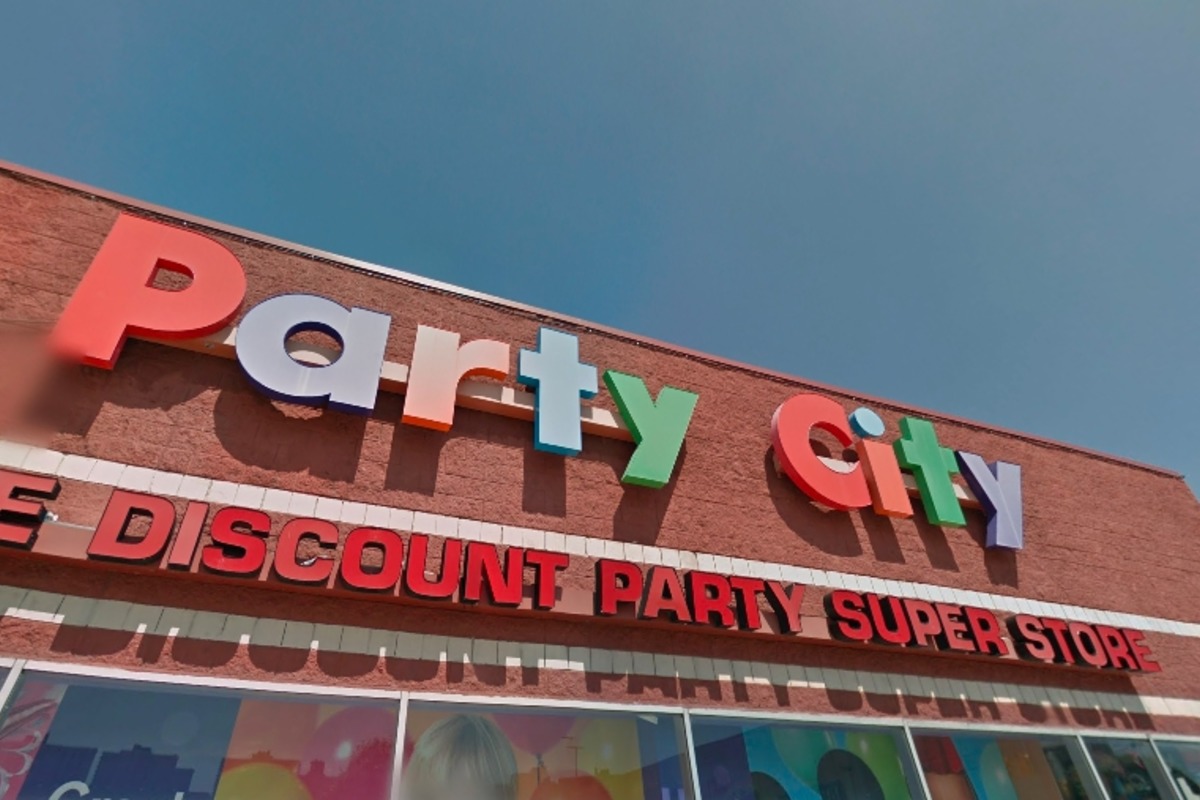 Party City Prepares to Auction Store Leases in NY and NJ Amid