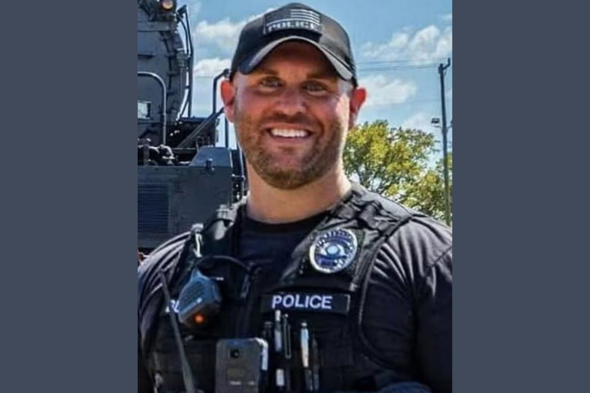 Plano Police Honor Fallen Navasota Sergeant Mark Butler in Badge