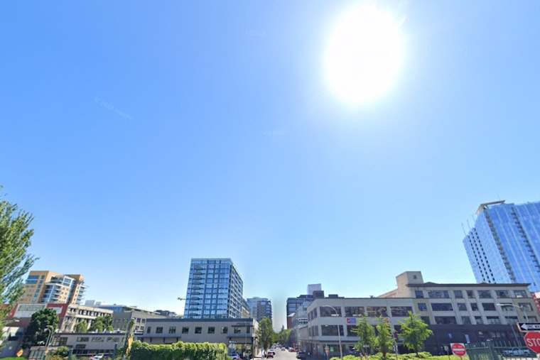 Portland's Weekend Weather Features Mild and Partly Sunny Skies with