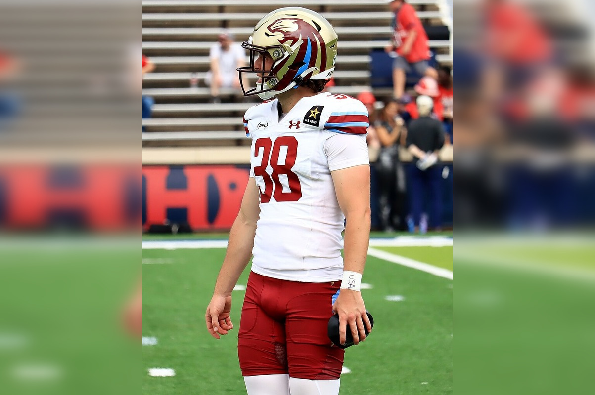 Rookie Sensation Jake Bates Kicks His Way to Lions' Single-Season