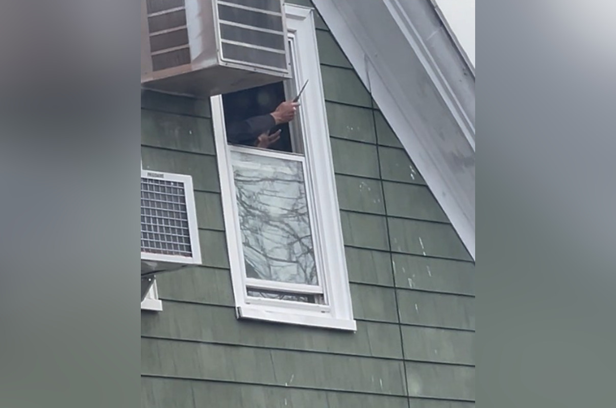 Swampscott Police Safely Resolve Armed Disturbance, Highlighting