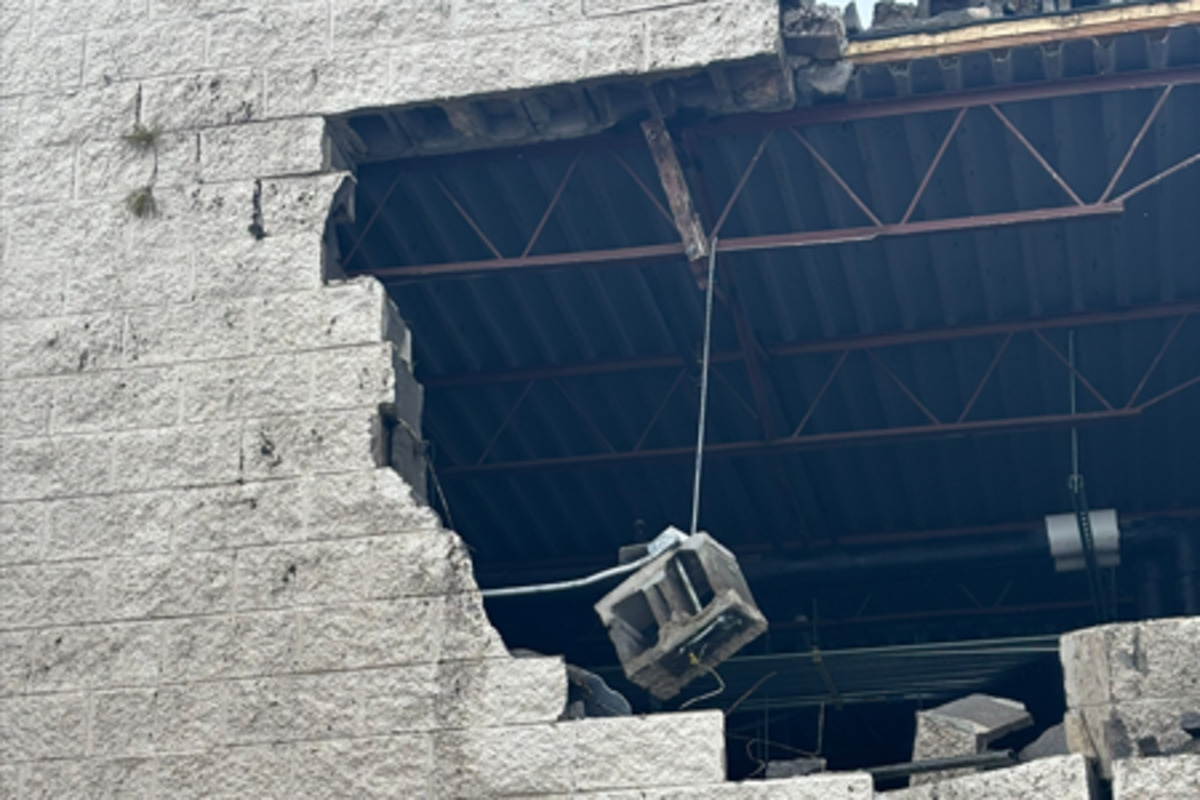 Two Dead After Vehicle Crashes into Food City in Oak Ridge, Police