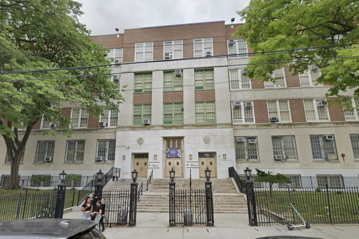 2,500 Students and Staff Evacuated After Bomb Threat at Christopher
