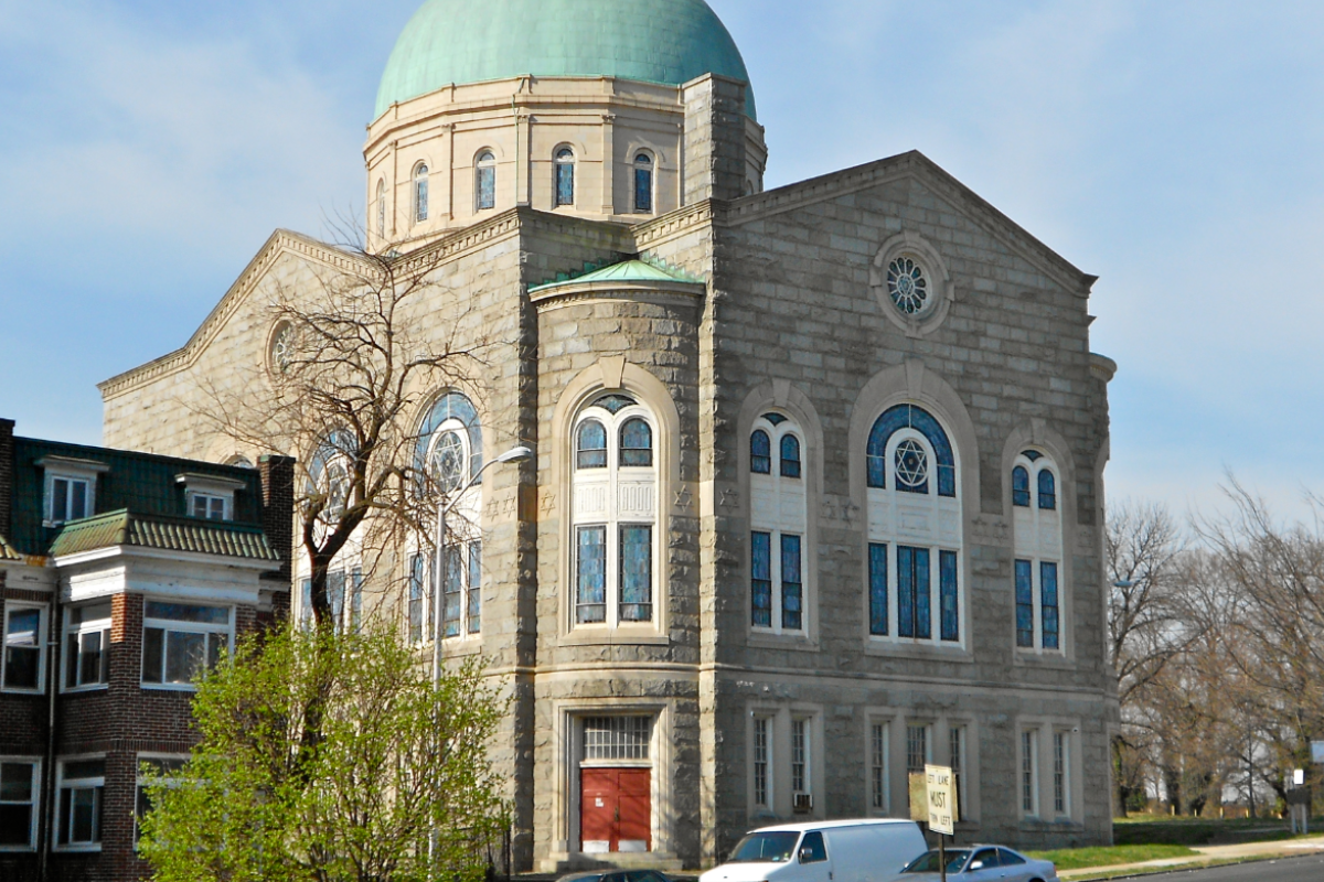 Baltimore Jewish Community Embraces Freed Hostages with Mixed Emotions