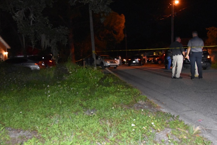 Bradenton Community Mourns Loss of Oneco Woman as Police Investigate