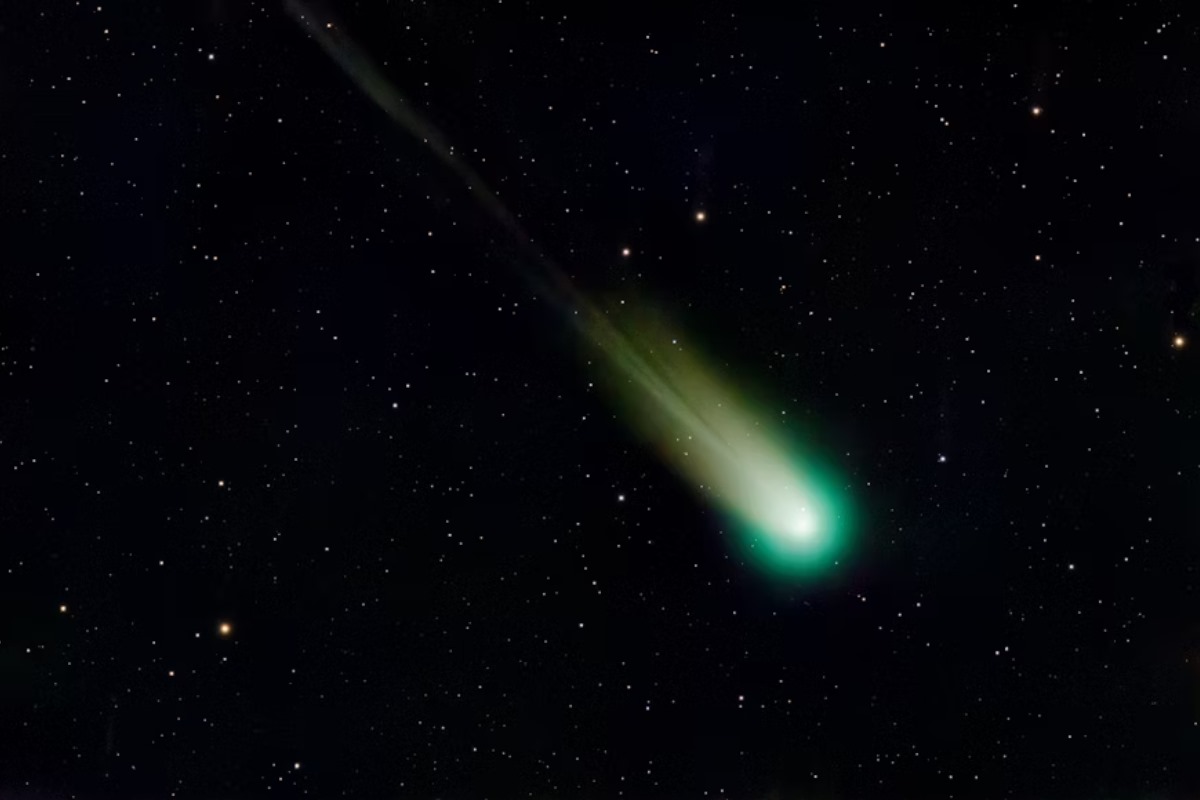 California Skies to Dazzle with Historic Comet C/2025 A6 Lemmon's