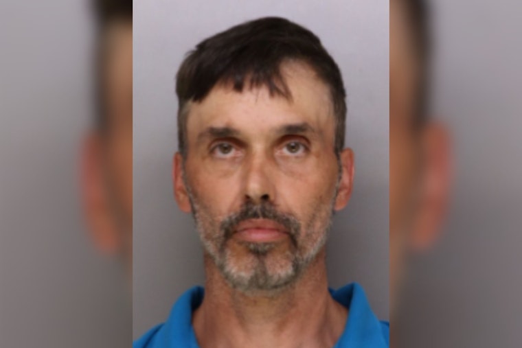 Cincinnati Police on the Hunt for Suspect Gary Courtney Wanted for