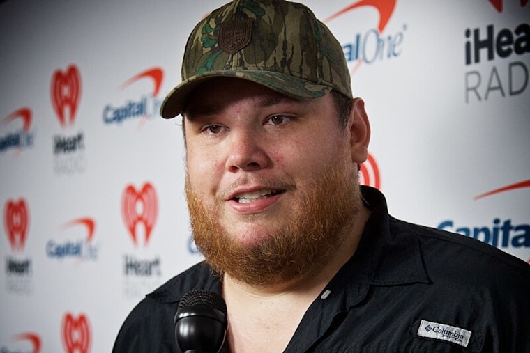 Country Star Luke Combs to Debut at Green Bay's Lambeau Field in 2026