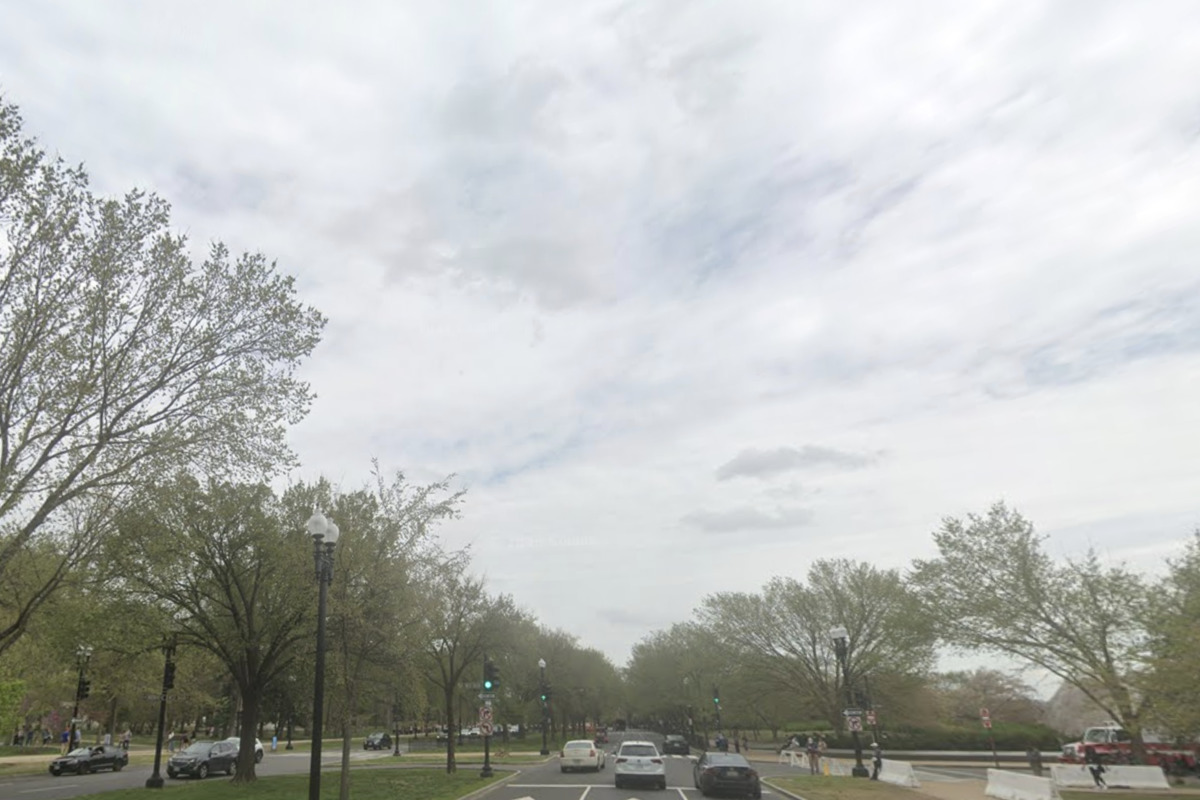 Dense Fog and Drizzle Blanket Washington D.C. Region as Gale Warning