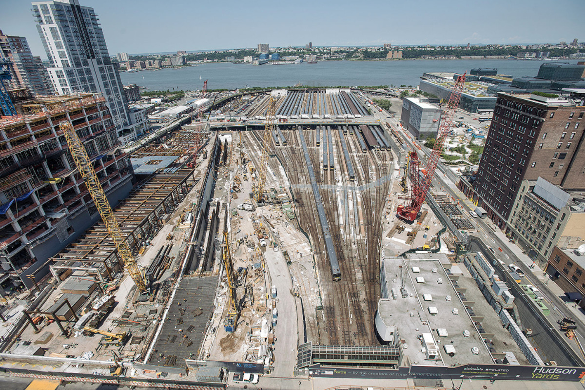 $18 Billion Freeze on NYC Infrastructure Projects Amidst Government