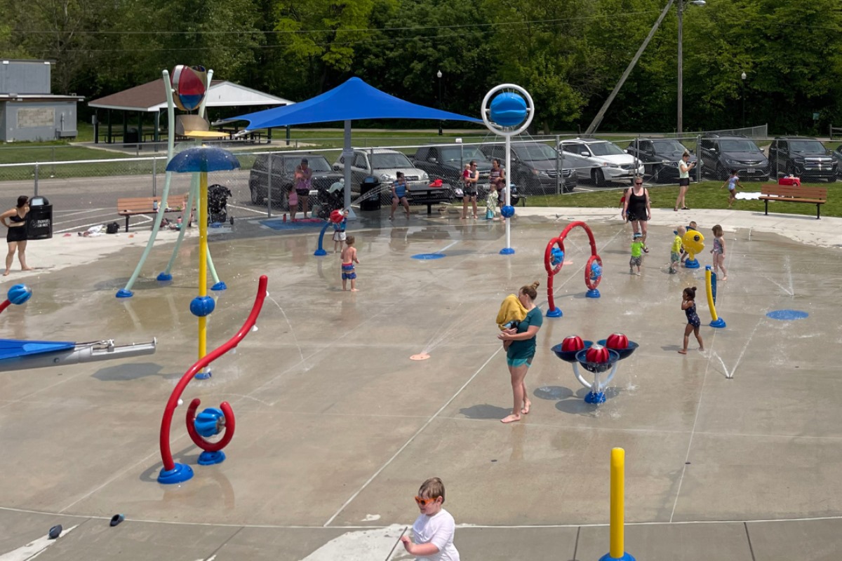 Gahanna's Splash Pad Season Extended Amid Warm Weather, Pauses for
