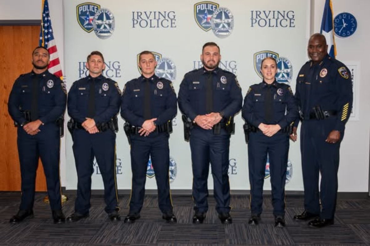 Irving Police Department Welcomes Five New Officers, Aiming to