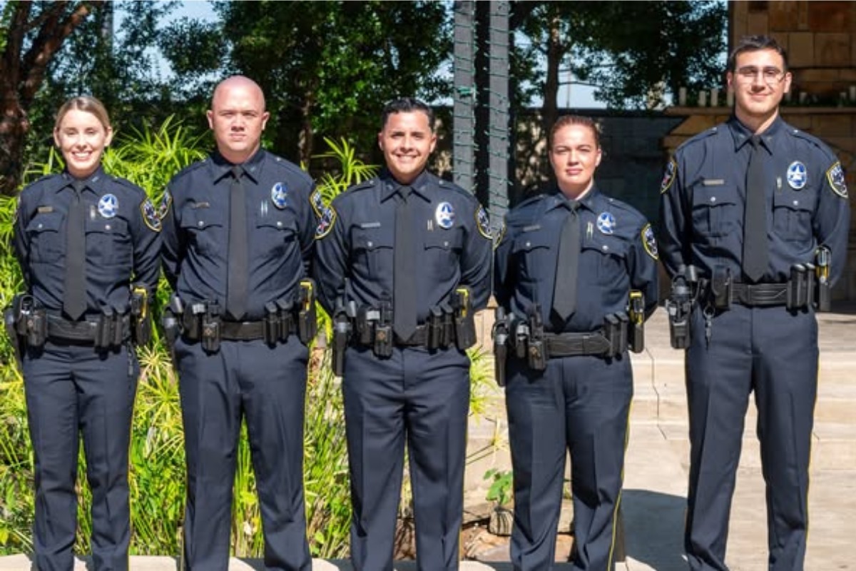 Irving Police Department Welcomes New and Promoted Officers, Committed