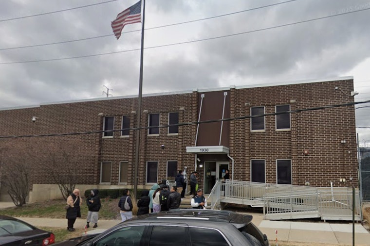 Judge Orders Removal of Controversial ICE Facility Fence in Broadview