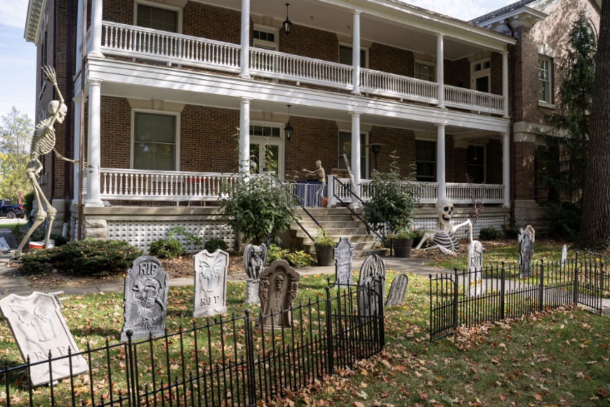 Lawrence Sets Safe Trick-or-Treat Hours for Halloween Night: 6-8 PM on
