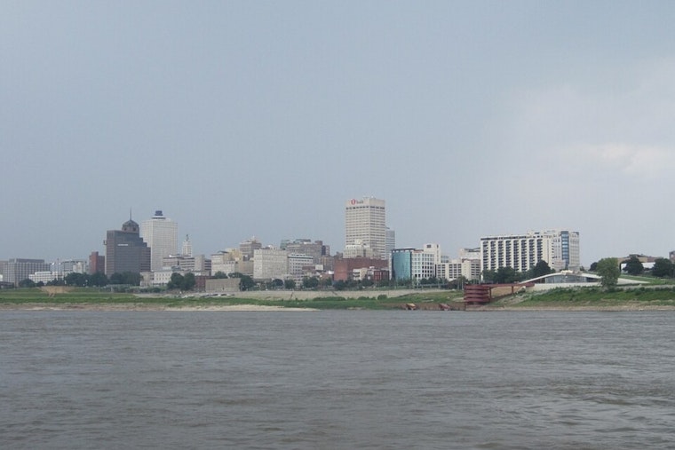 Memphis Braces for Showers and Thunderstorms; NWS Forecasts Rain-Heavy