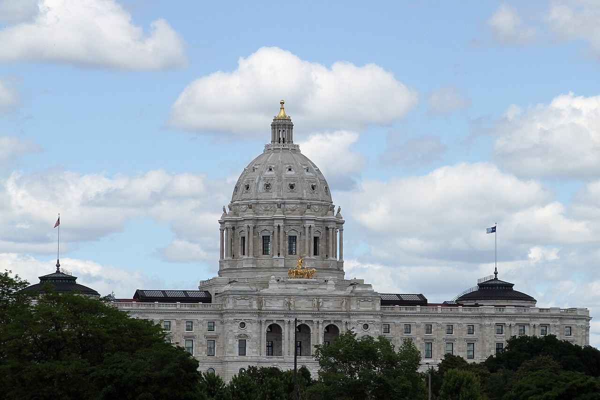 Minnesota Mayors Unite in Call for State Action on Gun Violence in