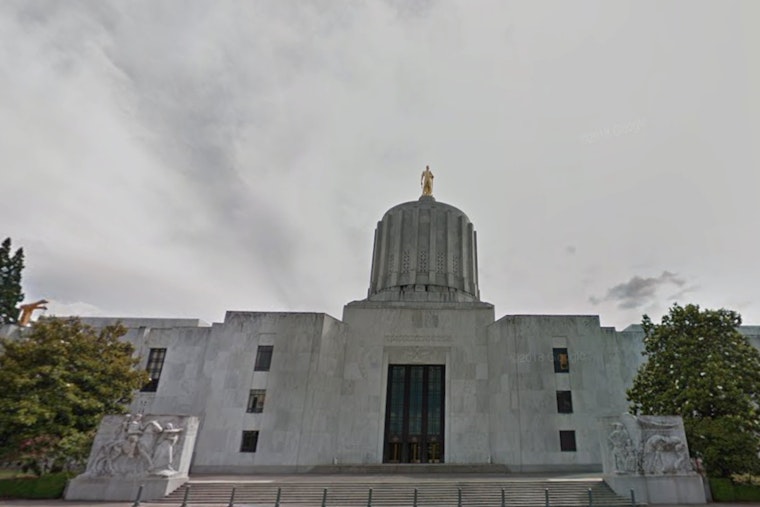 Oregon Leaders Challenge 9th Circuit's Decision to Authorize National