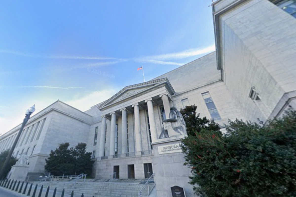 Pilot Unions Join Congressional Leaders Urging an End to Government