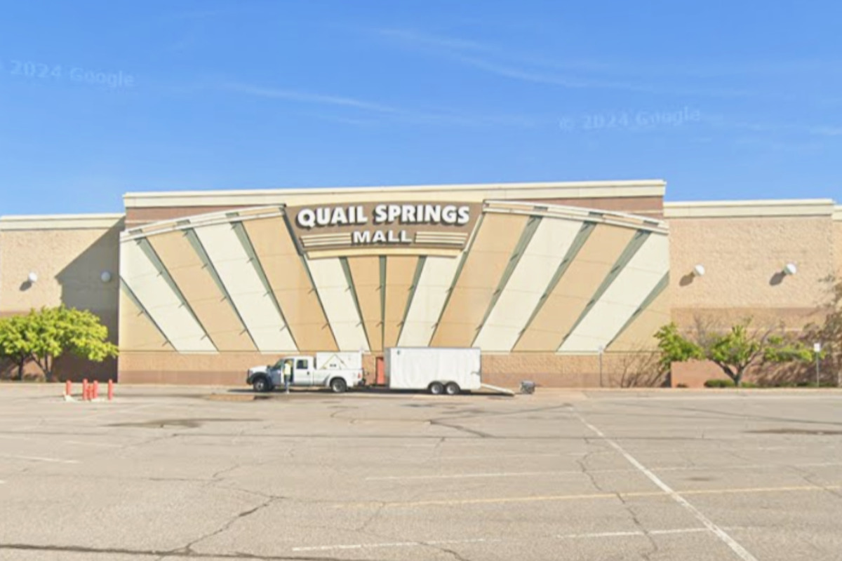 Quail Springs Mall Massage