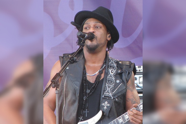 R&B Legend D'Angelo, Voice Behind "Untitled (How Does It Feel)," Dies