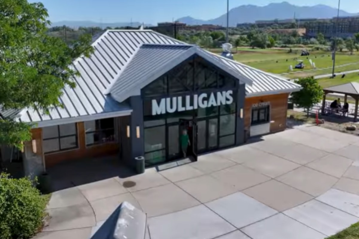 South Jordan Mayor Dawn Ramsey Dives into Groundskeeping at Mulligans