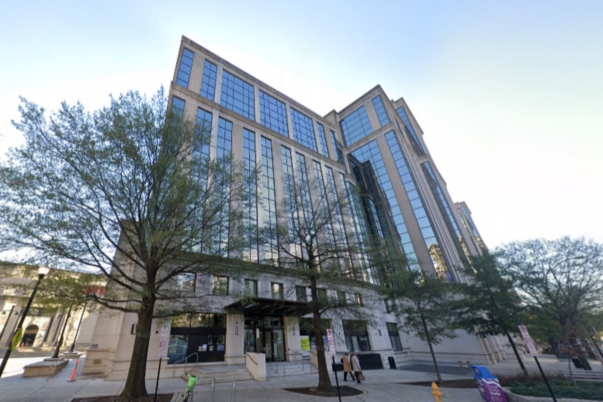 Alexandria Man Accused of Brandishing BB Gun in Arlington Parking