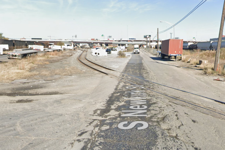 Baltimore Firefighters Battle Blaze at Commercial Building in Point