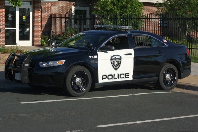 Brooklyn Park SWAT Team Detains Suspects After Uber Eats Driver Robbed