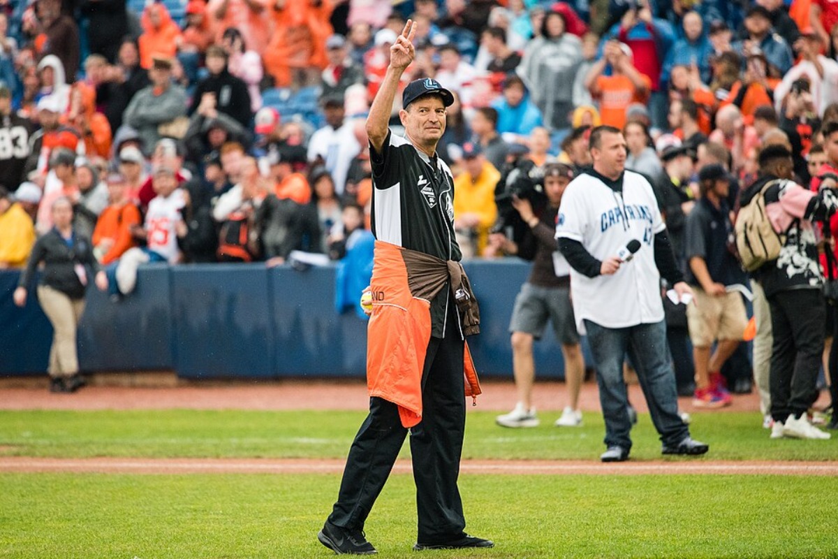 Cleveland Browns Legend Bernie Kosar Awaits Liver Transplant Amidst