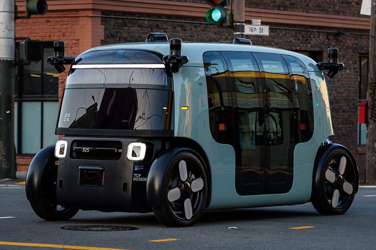 Driverless Zoox Pods Hit SoMa Streets, SF Locals Score Free Rides