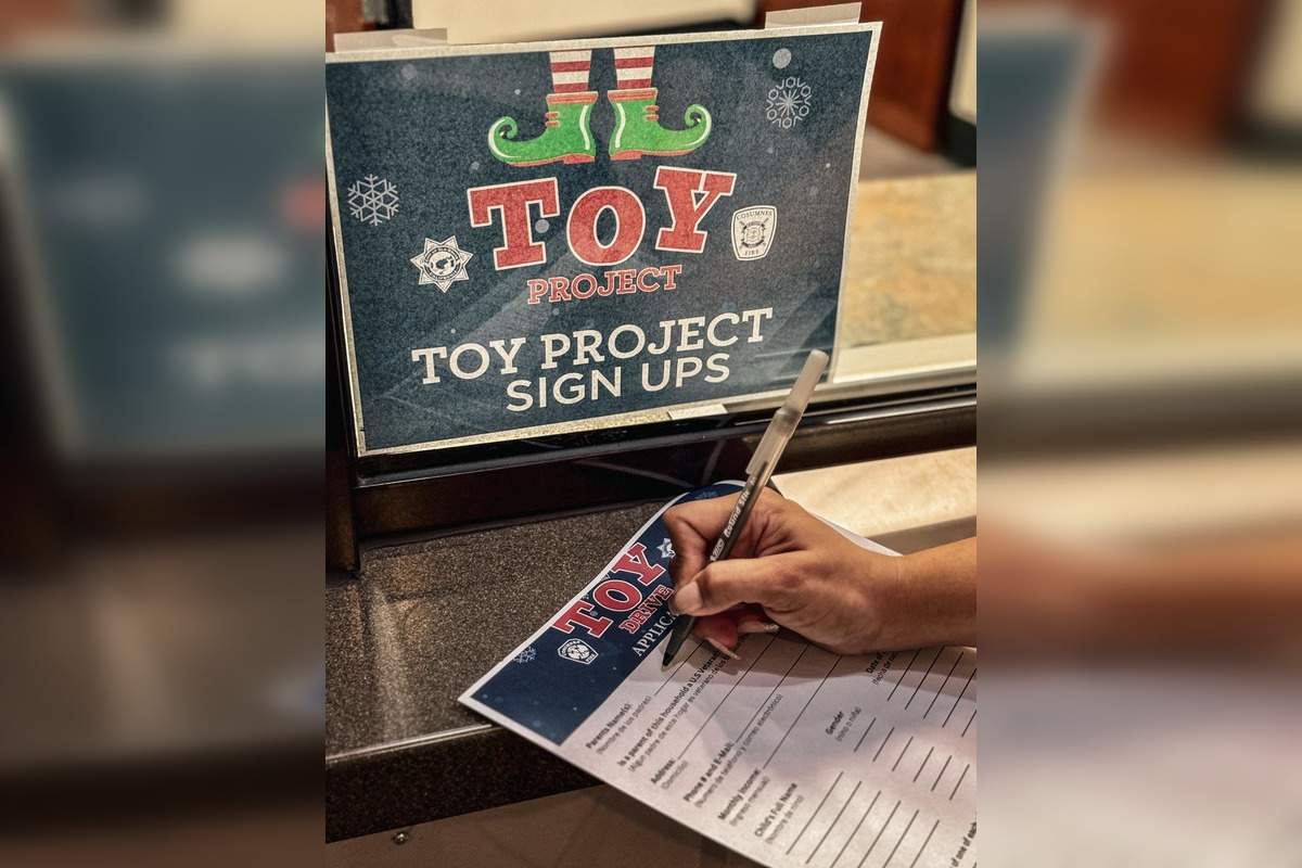 Elk Grove Police and Cosumnes Fire Launch Annual Toy Drive to Spread