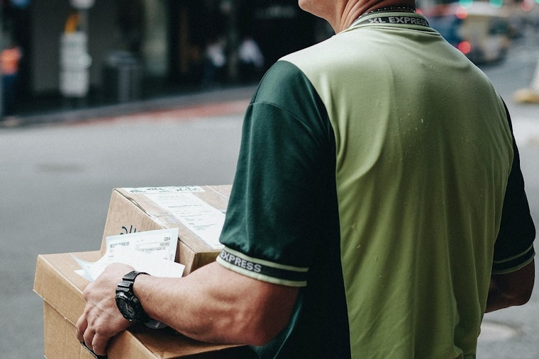 Fake Delivery Person in The Mission Binds, Robs SF Homeowner In $11M