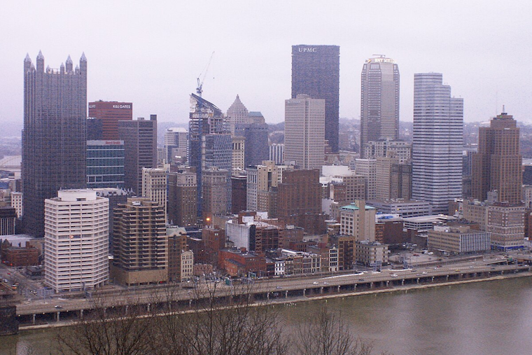 Gusty Winds Sweep Through Pittsburgh, West Virginia and Pennsylvania