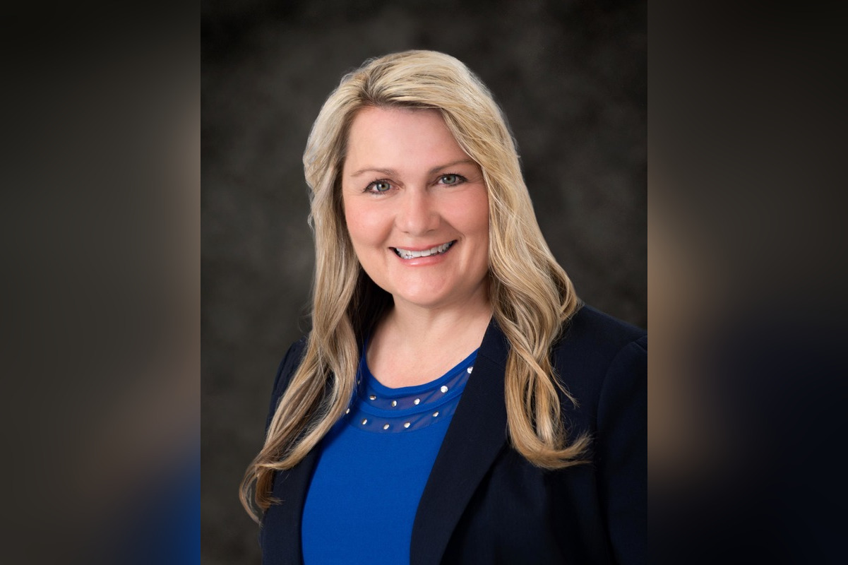 Henderson City Council Prepares to Censure Councilwoman Carrie Cox