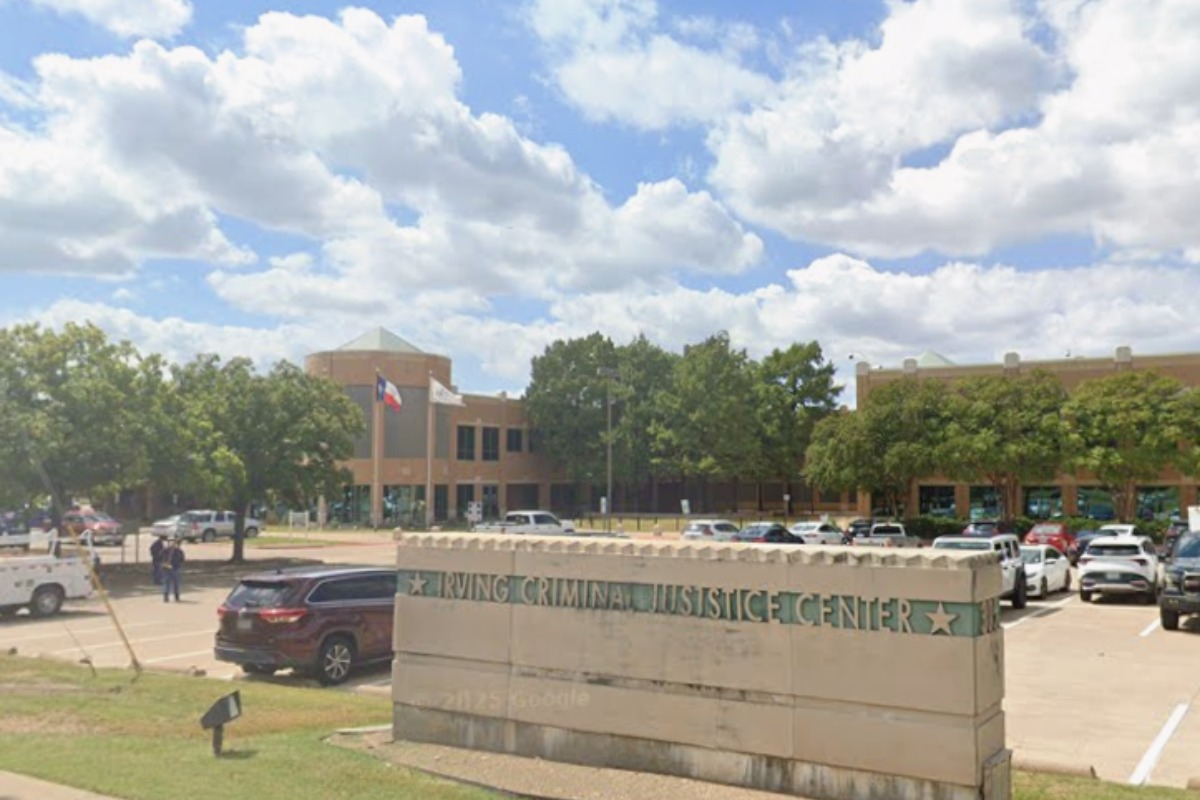 Irving Police Department Alerts Residents to Avoid 6th Street Due to