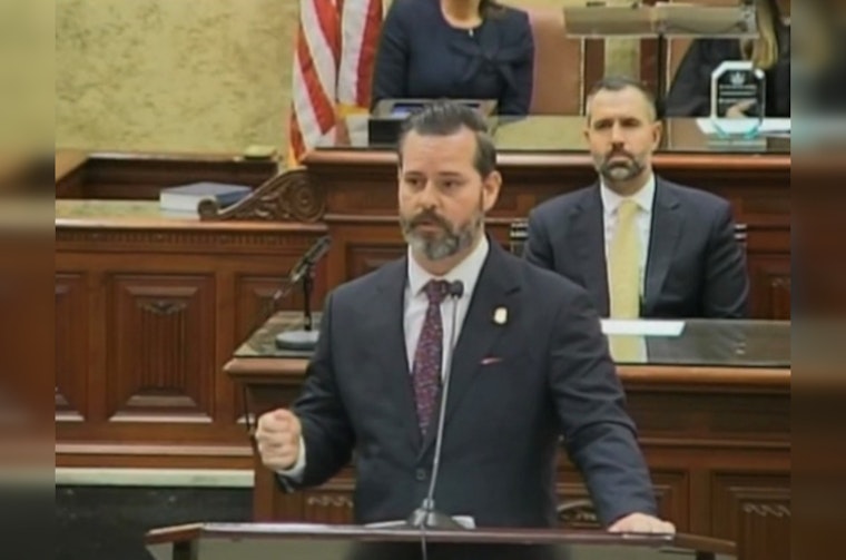 Joanne Hernandez Sworn In as Miami-Dade County Judge, Praised by U.S.