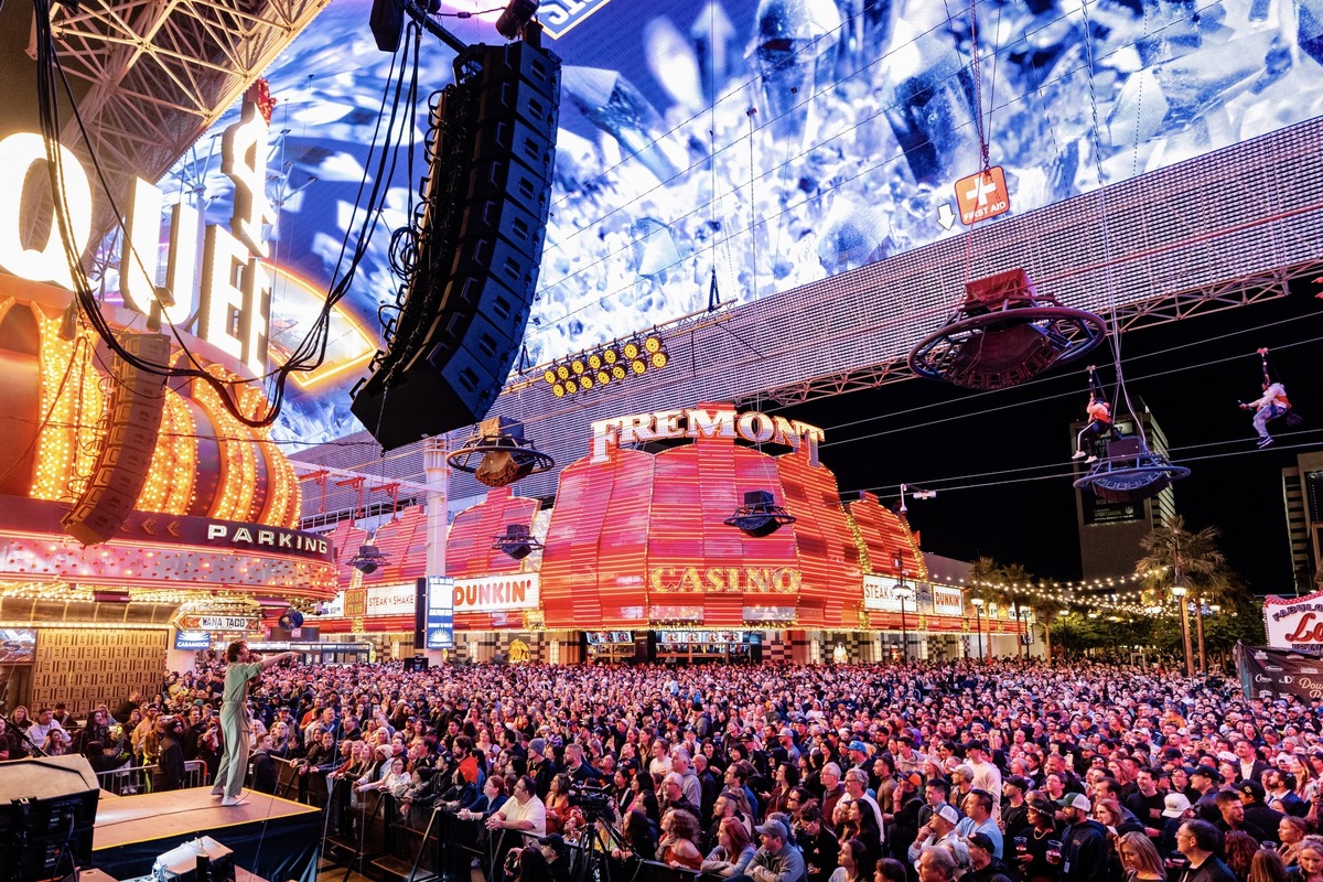 Las Vegas to Sparkle with Free Neon City Festival, a Weekend of Music