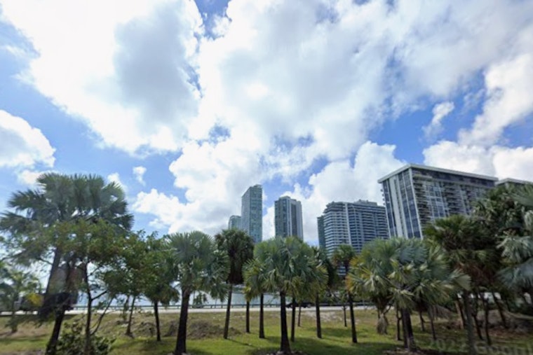 Miami Anticipates Mixed Weather for the Holiday Weekend: Sun, Showers,