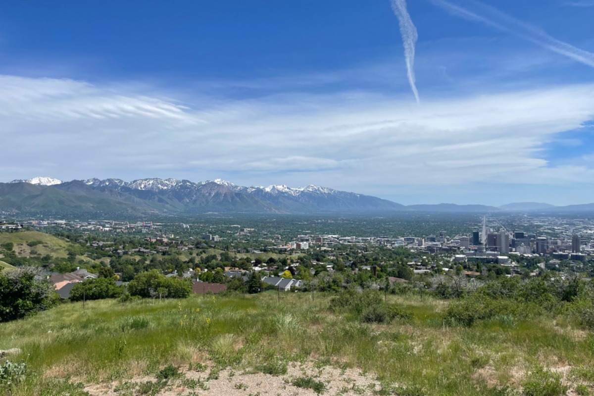 Mixed Weather Ahead for Salt Lake City: Sun, Winds, and Possible Rain