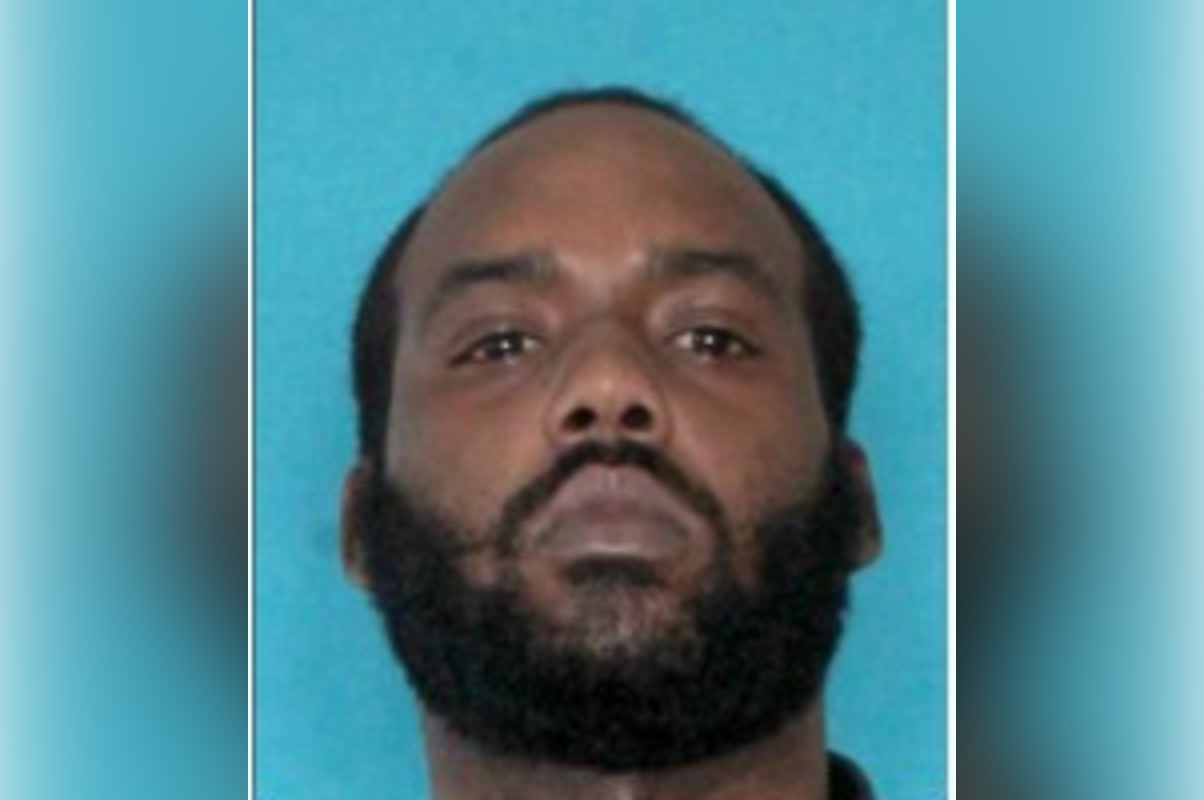 New Orleans Police Search for Suspect Jeremy Johnson in Domestic