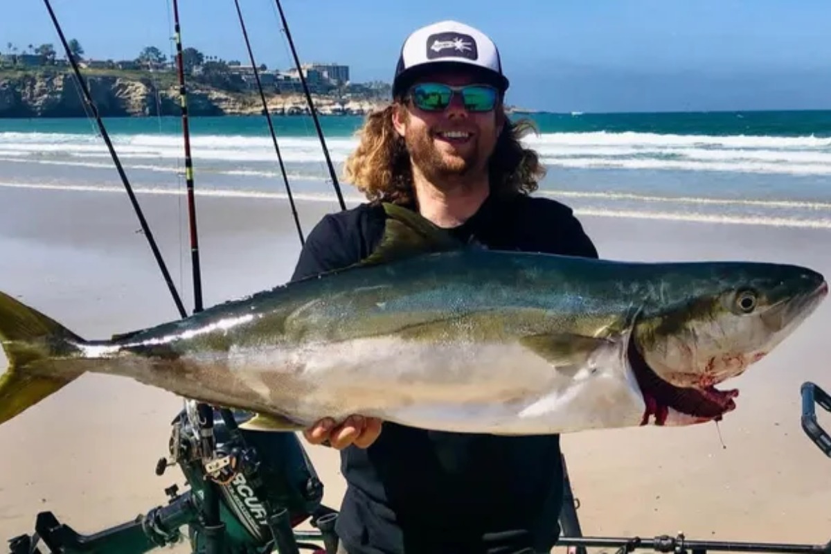 Ocean Beach YouTuber Vanishes Off Baja After Mayday; Empty Skiff,