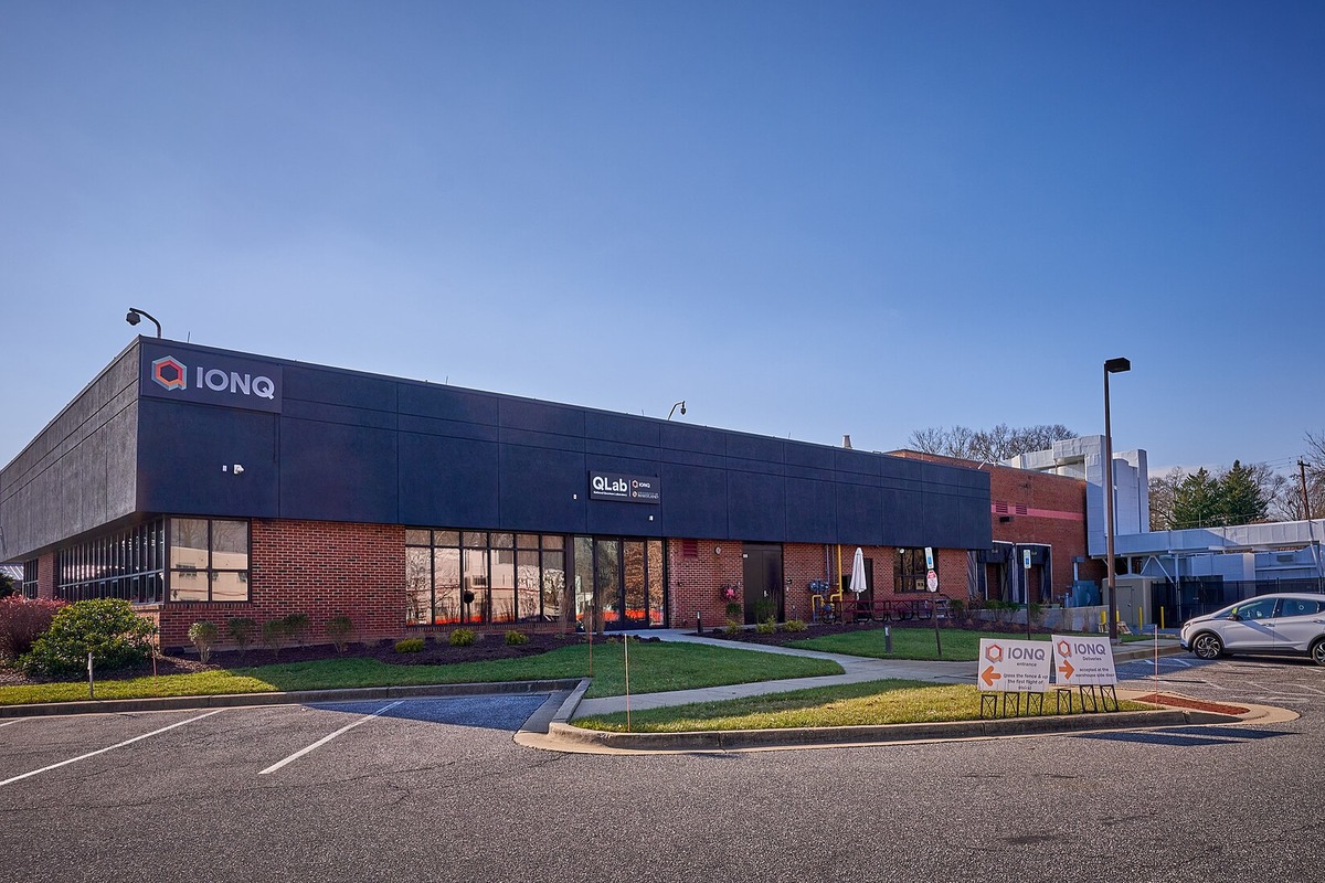 Quantum Leap: IonQ, UChicago To Build Hyde Park Hub With On‑Campus