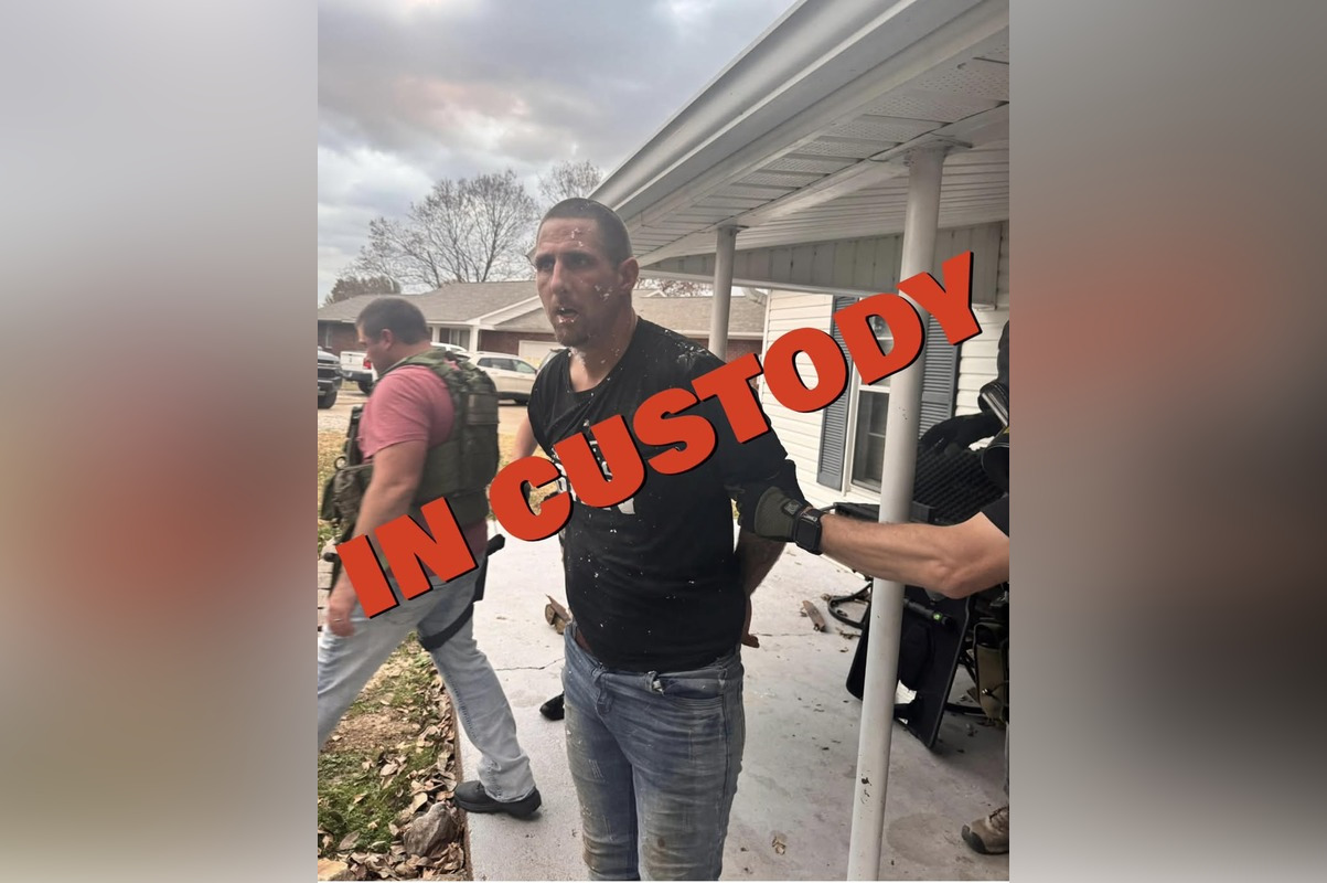 Southaven Police Chief Lauds Tipton County Sheriff's Aid in Manhunt