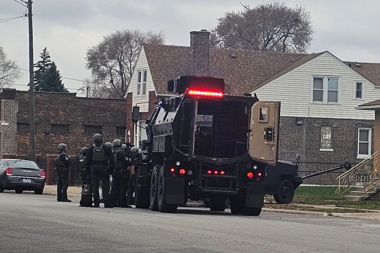 Swat Storms East Chicago Block After Predawn Homicide Horror