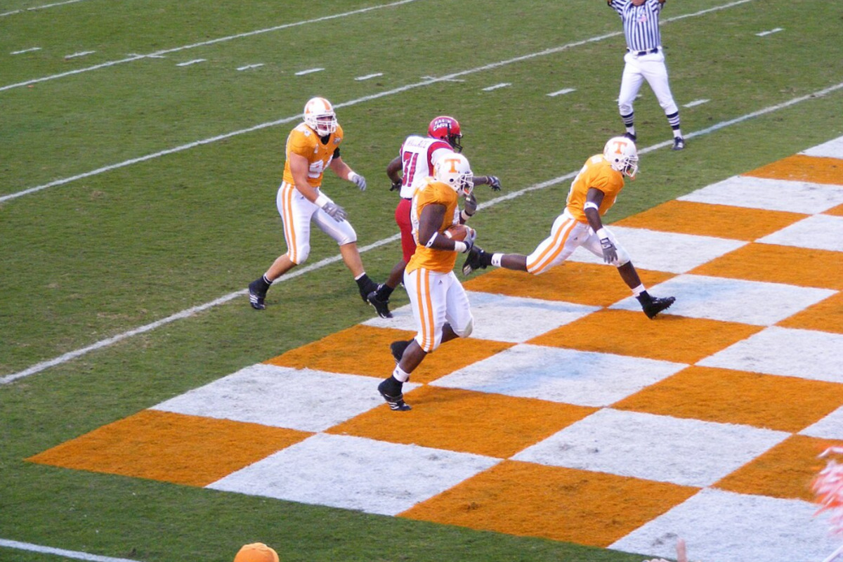 Tennessee's Miles Kitselman to Miss Season Finale Against Vanderbilt