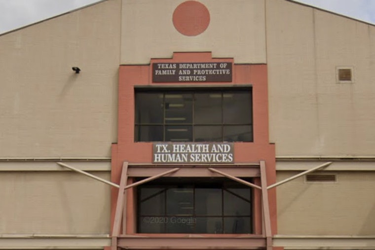 Texas Cuts Red Tape for Kinship Foster Care, Easing Path for Family