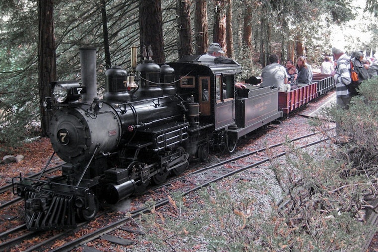 Tilden Steam Train Threatens to Skip Berkeley Hills Over Lease