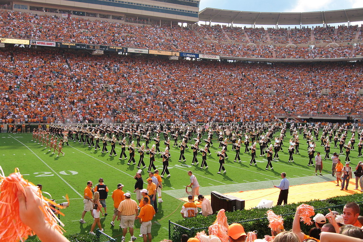 University of Tennessee Volunteers Secure No. 25 in Initial College